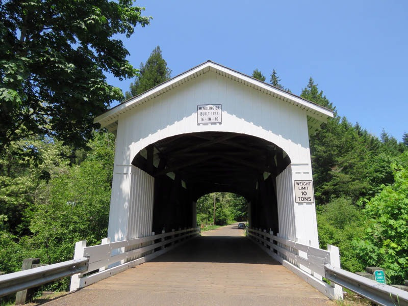1938 Wendling Covered Bridge in Oregon